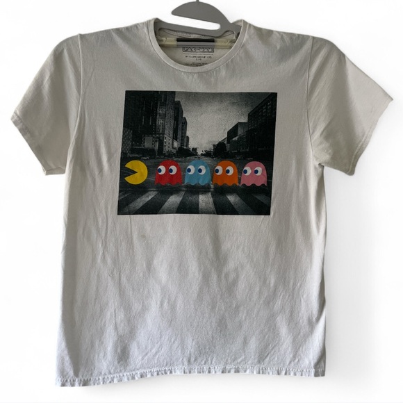 Pac Man | Shirts | Pac Man Graphic Short Sleeve Tee White Sz L | Poshmark